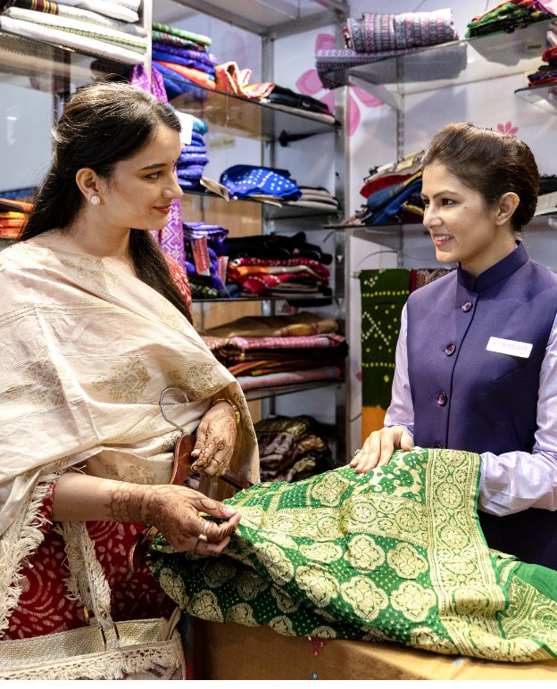 Book Pranaam Meet & Greet Service at Adani Airports - Adani One